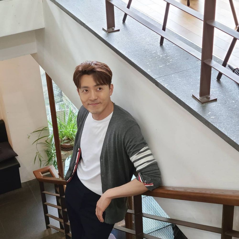 9 Fakta Peran Lee Moo Saeng di Drama Thirty Nine