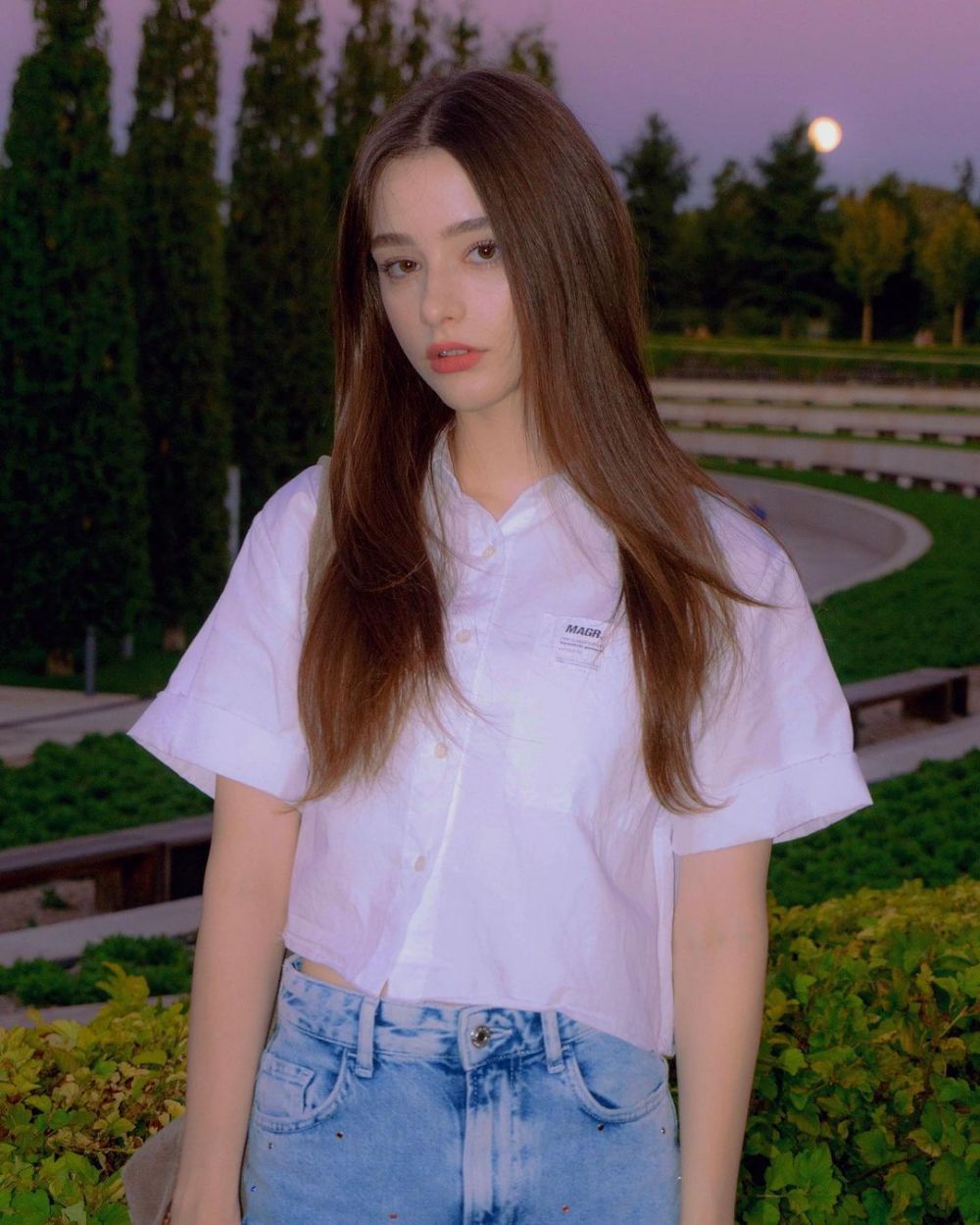 Anti Tabrak Warna 9 Inspirasi Outfit Monokrom Ala Dasha