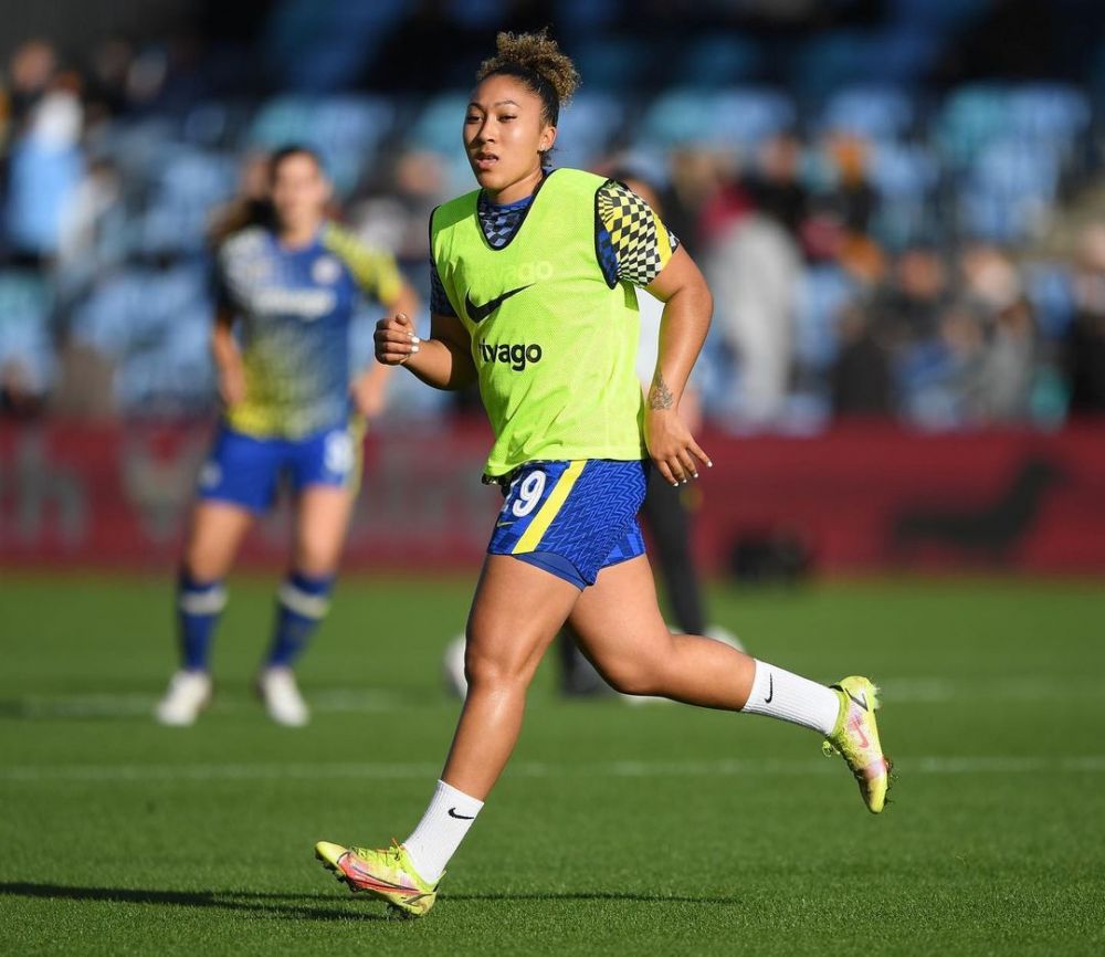 10 Potret Lauren, Adik Perempuan Reece James