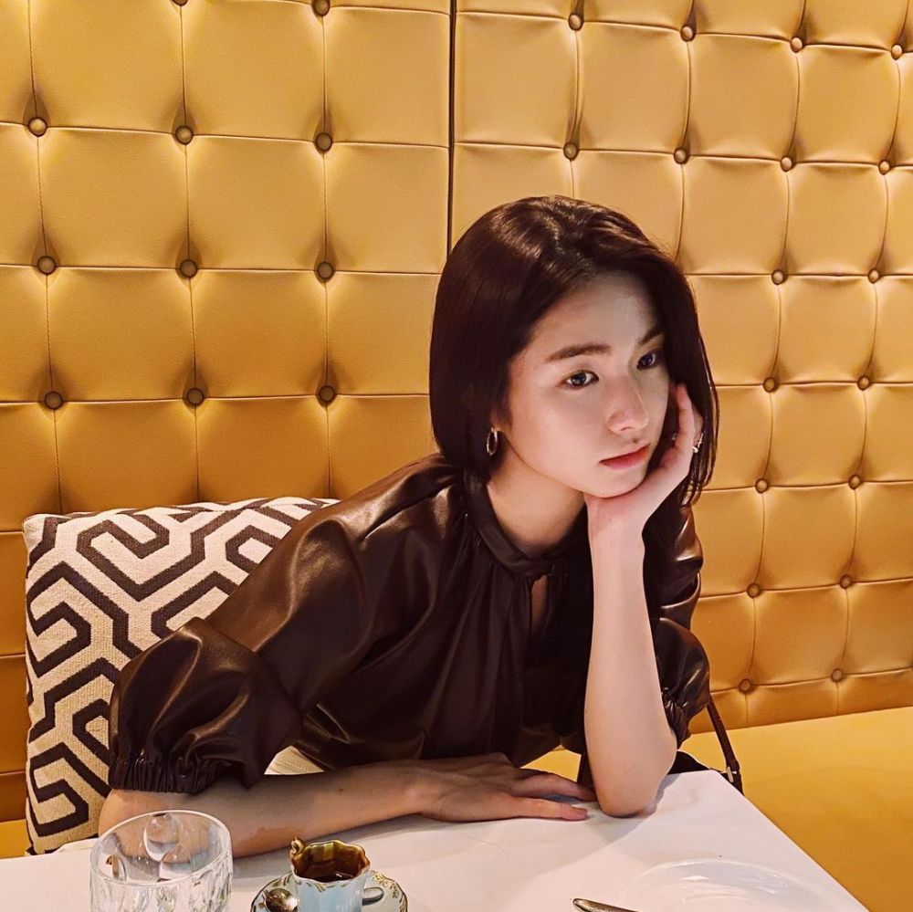 Potret Shin Ha Young