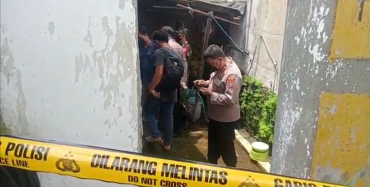 Guru Tk Di Gresik Ditemukan Tewas Bersimbah Darah Di Rumah