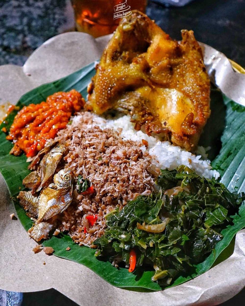7 Ragam Nasi Campur dari Jawa Tengah yang Nikmat