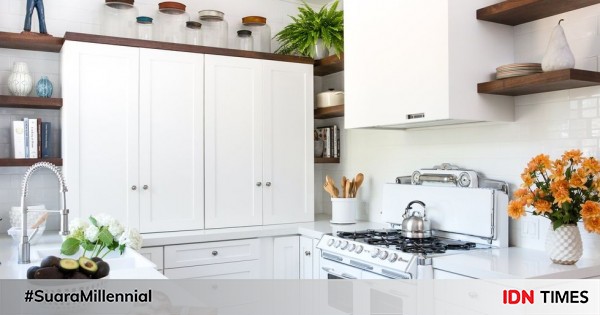 9 Cara Kreatif Manfaatkan Atas Kabinet Dapur yang Kosong