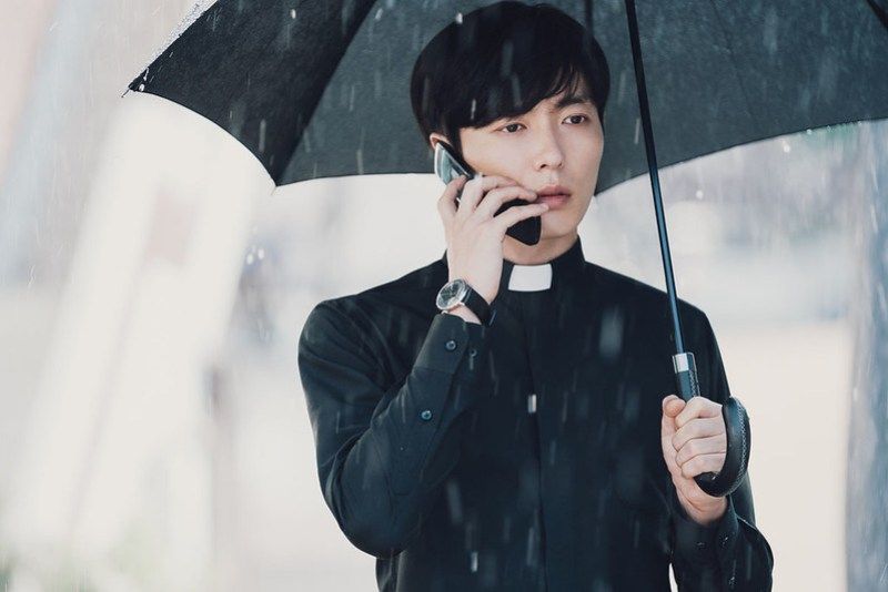 9 Aktor Korea Jadi Pastor di Drakor, Terbaru Cha Eun Woo 9 Aktor Korea Jadi Pastor di Drakor, Terbaru Cha Eun Woo