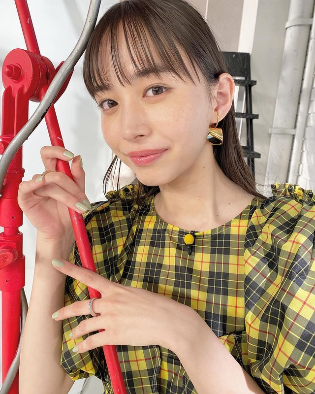 9 Potret Igeta Hiroe, Artis Jepang dengan Senyuman Memikat