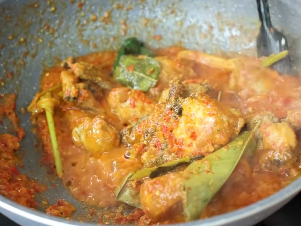 Resep Ayam Rica-rica yang Praktis, Pedasnya Bikin Ketagihan