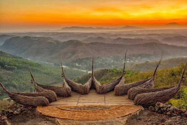 7 Destinasi Wisata Alam di Yogyakarta yang Bisa Membuat Anda Lepas dari ...