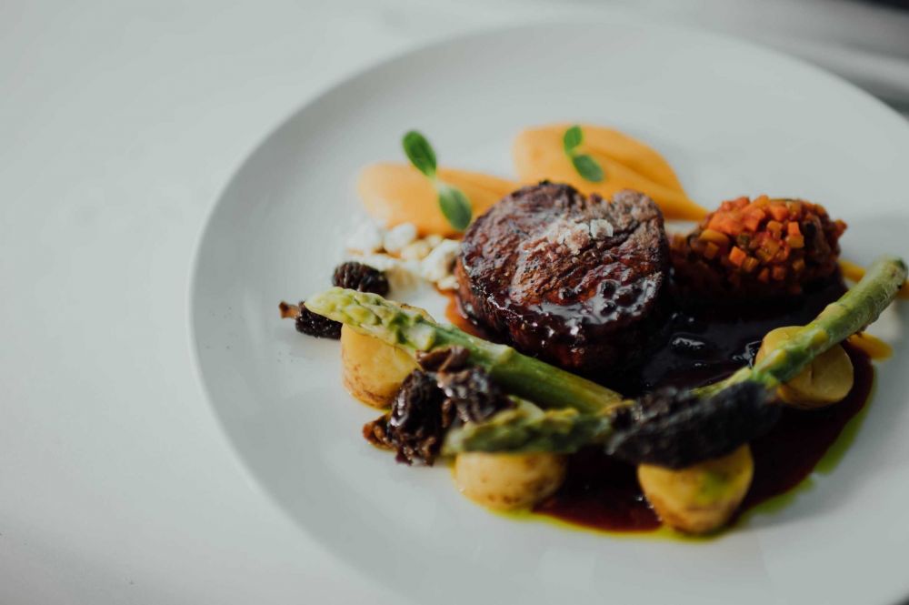 Resep Steak Daging Sapi Bumbu Brown Sugar Empuknya Maksimal