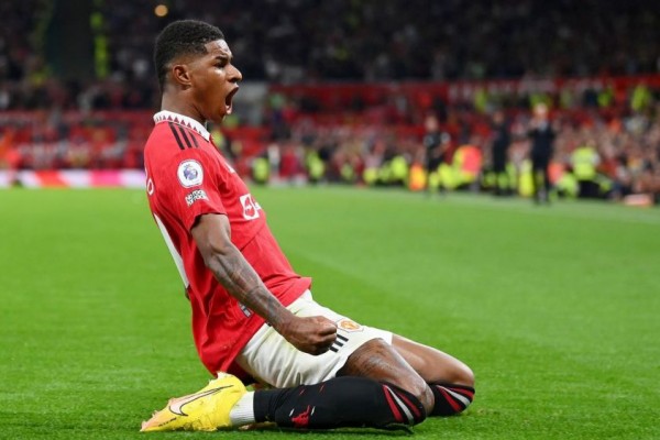 Ironi MU, Menang saat Diremehkan Jeblok ketika Diunggulkan Ironi MU, Menang saat Diremehkan Jeblok ketika Diunggulkan