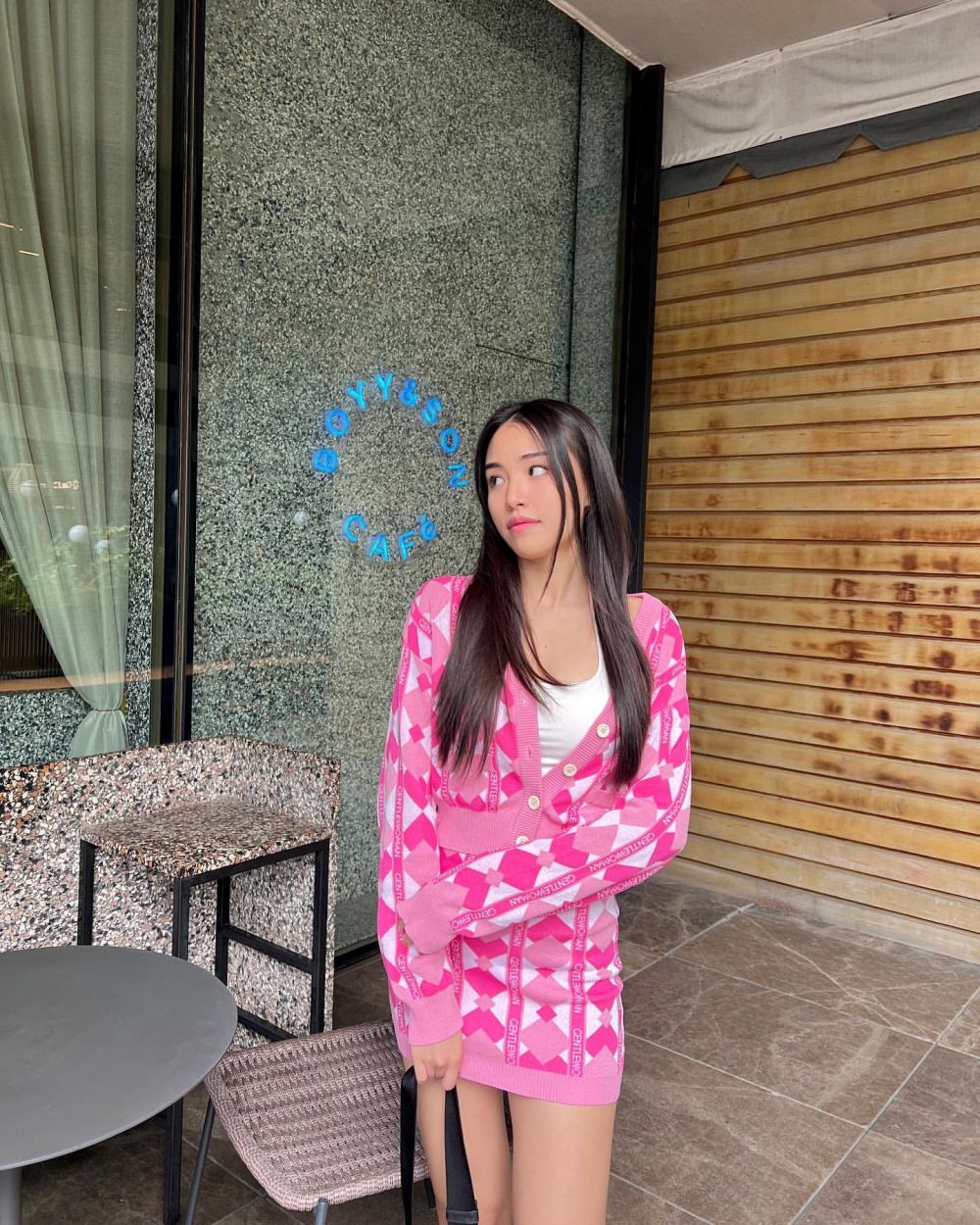 Outfit One Set ala Jamie Juthapich