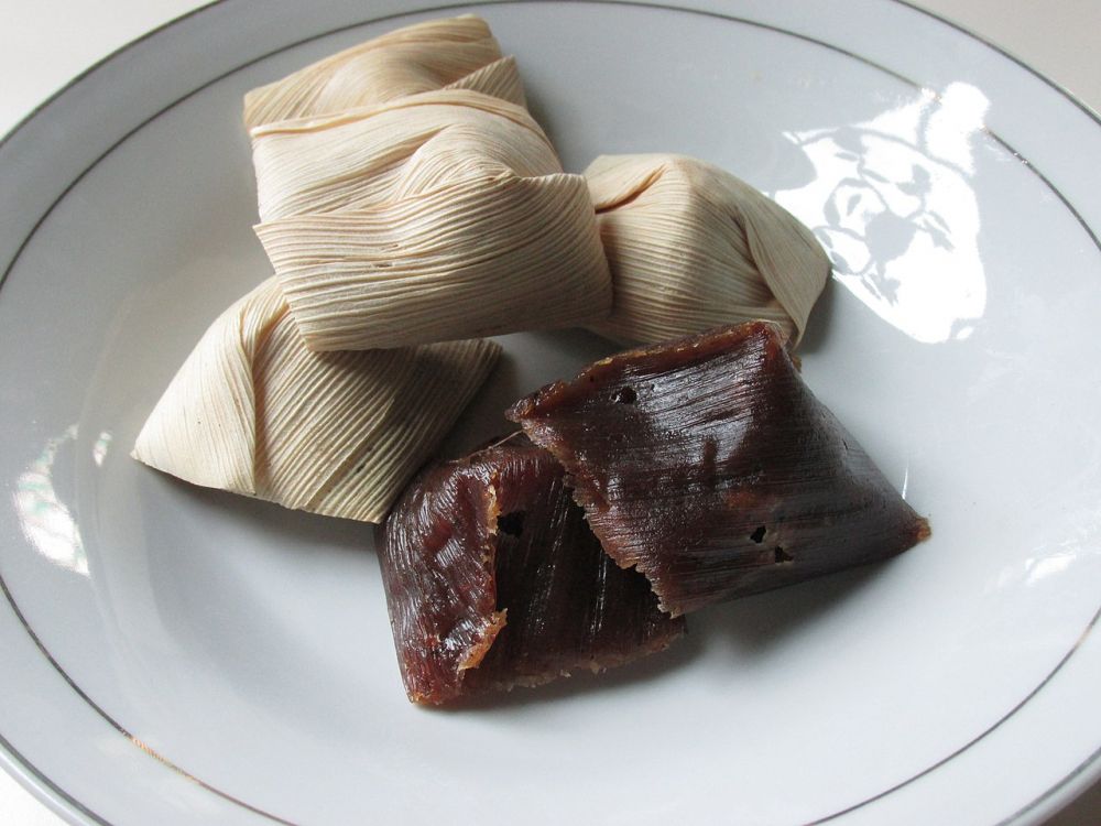 Jenis Daun Pembungkus Makanan Indonesia