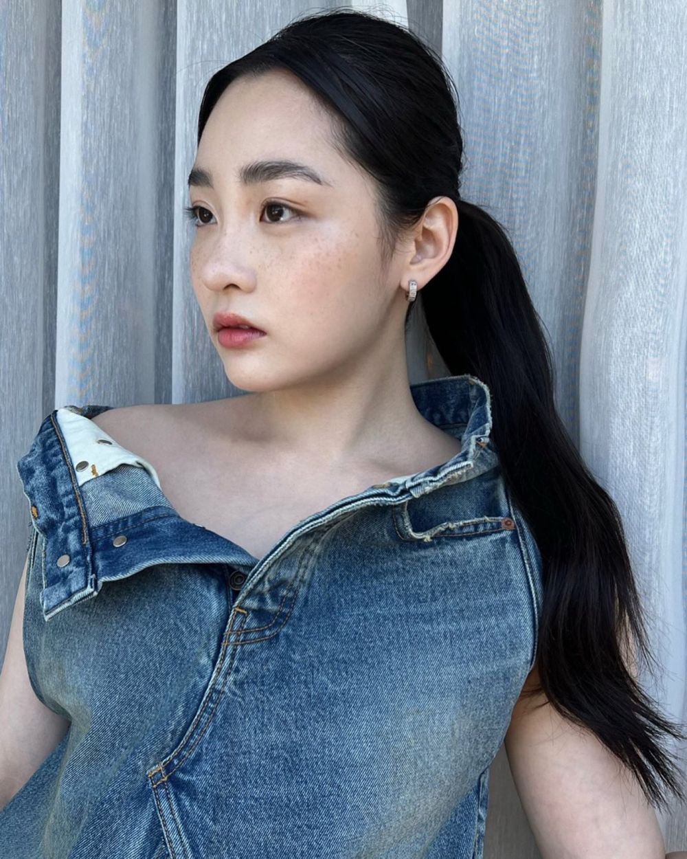 9 Kabar Kim Min Ha, Nyanyi hingga Nominasi di Gotham Awards