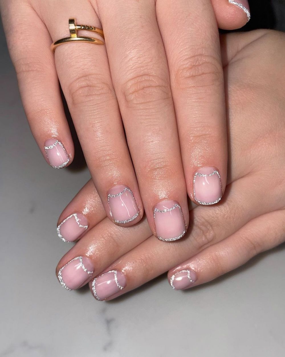 Inspirasi Desain Half Moon Nail Art Trendi Dan Cute Abis