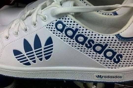 10 Sepatu KW Merek Hits Ini Sukses Bikin Ngakak, aduh!