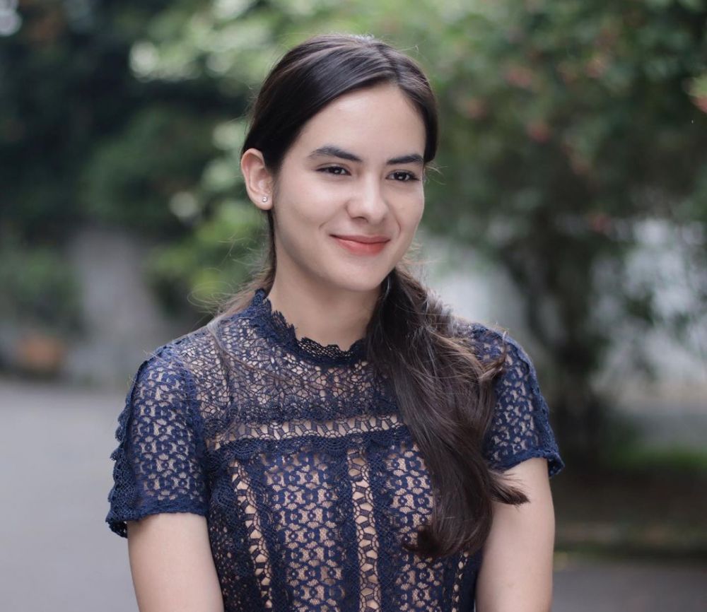 Steffi Zamora di Series Kupu Malam