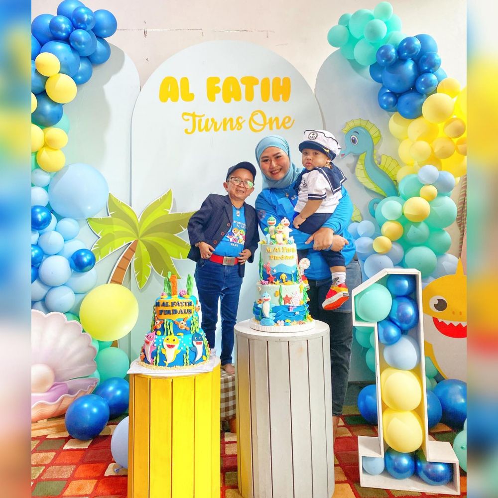 Anniversary ke-4, Kompak Daus Mini dan Istri Momong Anak