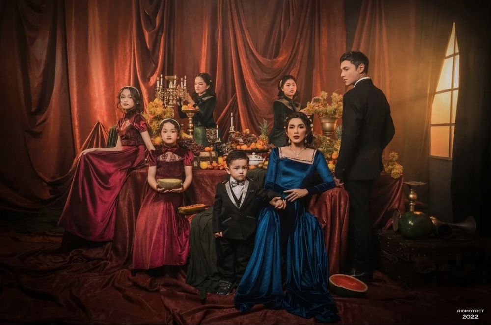 Pemotretan Keluarga Artis Karya Rio Motret pada 2022