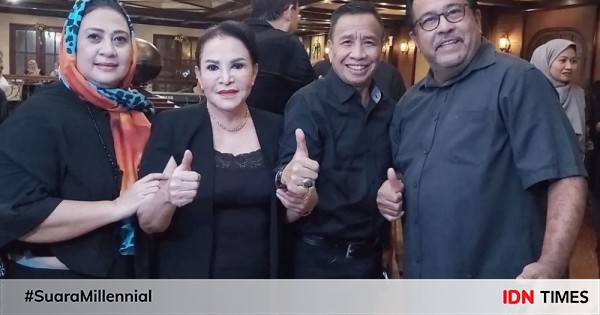 Kebersamaan Mpok Atiek dan Artis Lawas