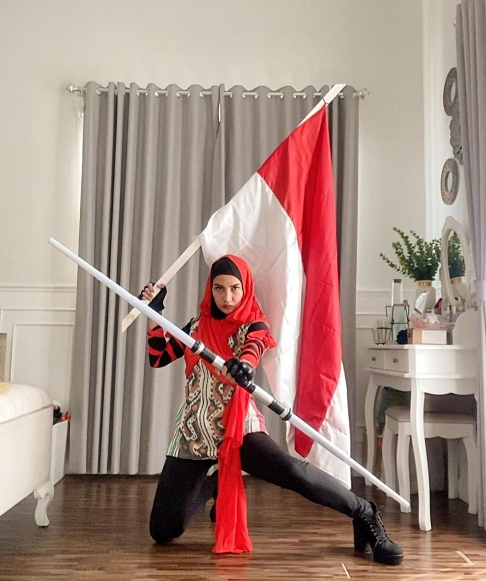 Natalie Sarah yang Baru Rayakan Ulang Tahun Ke-39