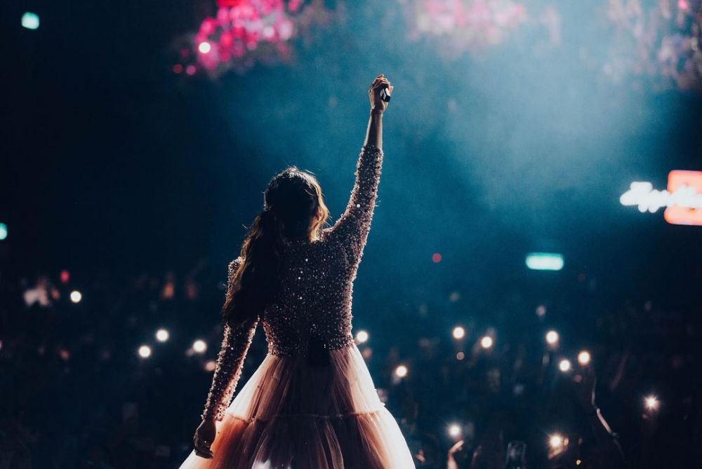 Mahalini saat Konser di Malaysia