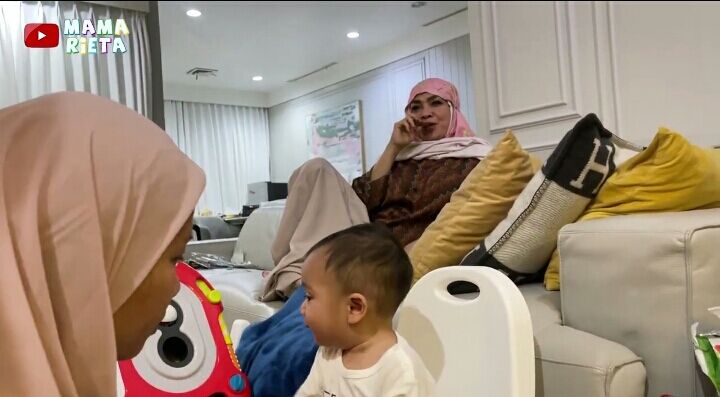 9 Momen Gemas Rayyanza Belajar Minta Maaf, Bikin Aa Kesal 9 Momen Gemas Rayyanza Belajar Minta Maaf, Bikin Aa Kesal