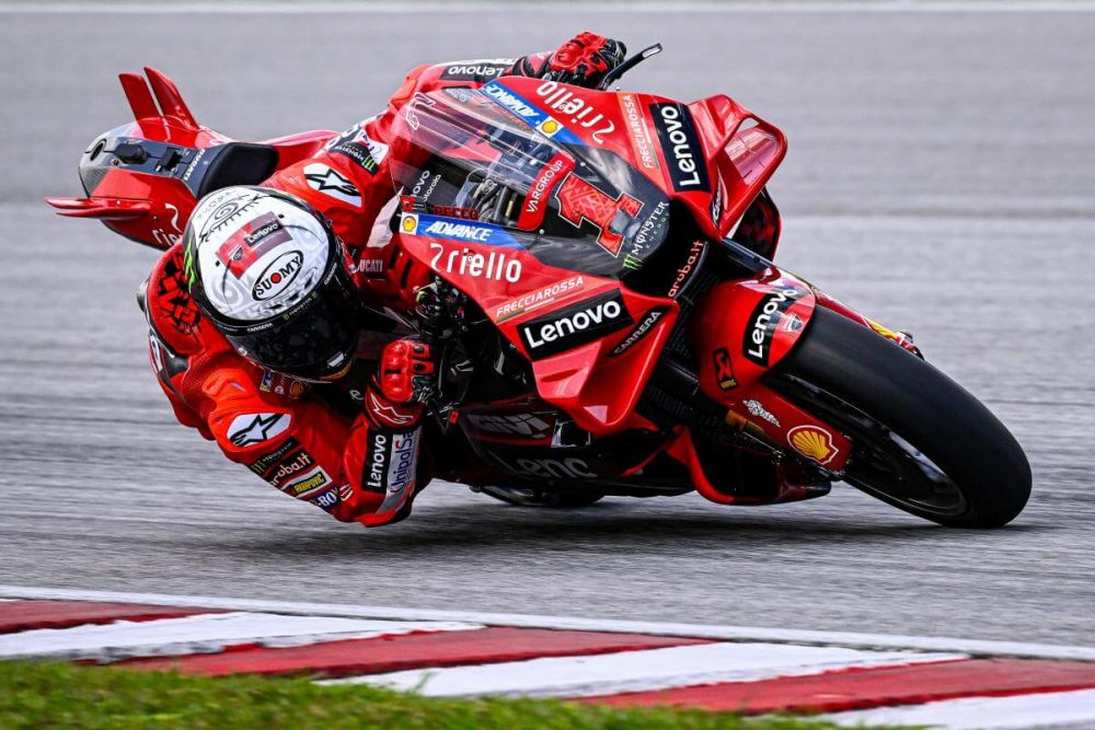 Aleix Espargaro Analisis Keunggulan Ducati