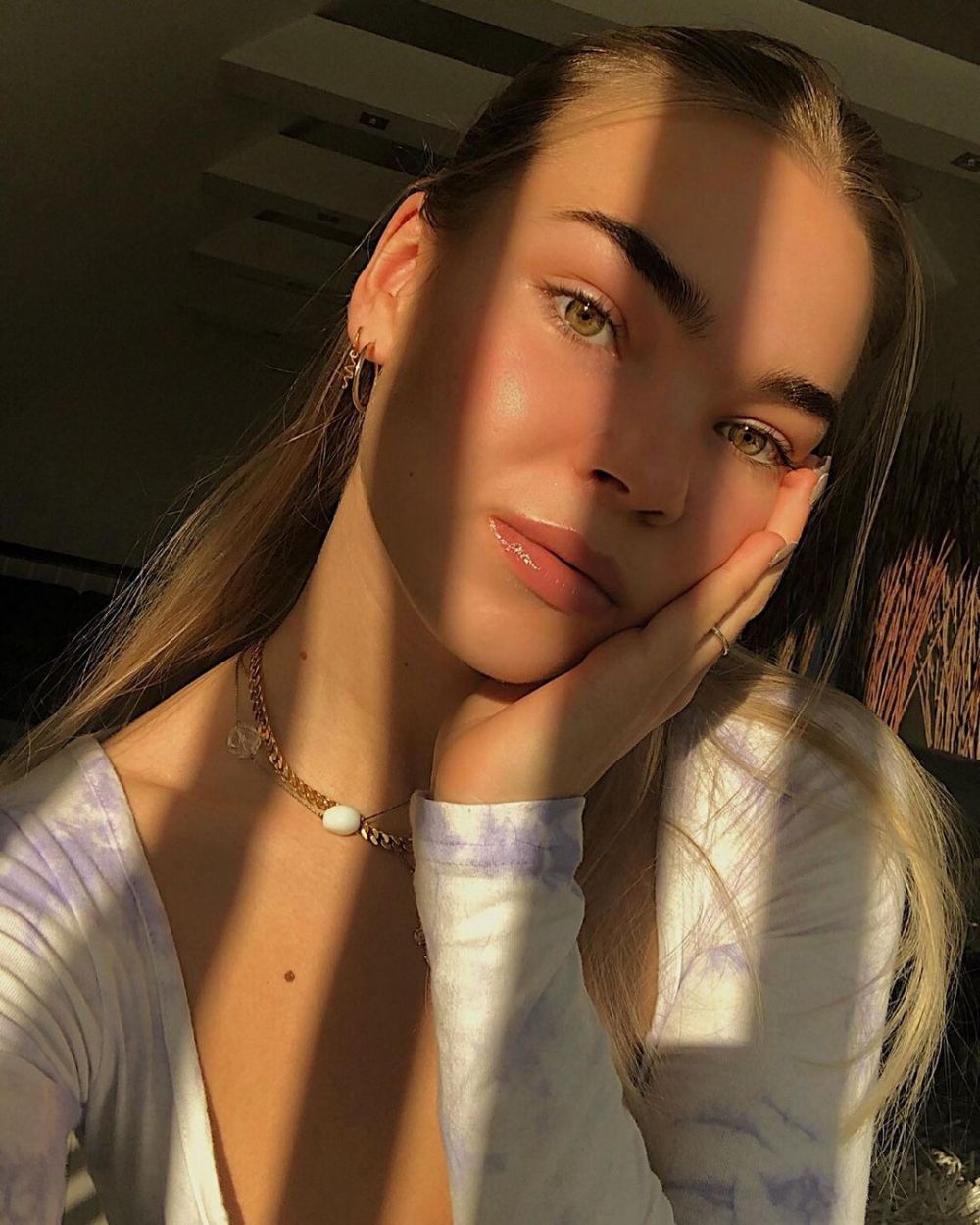 9 Potret Sofie Nyvang, Diduga Pacar Baru Louis Tomlinson