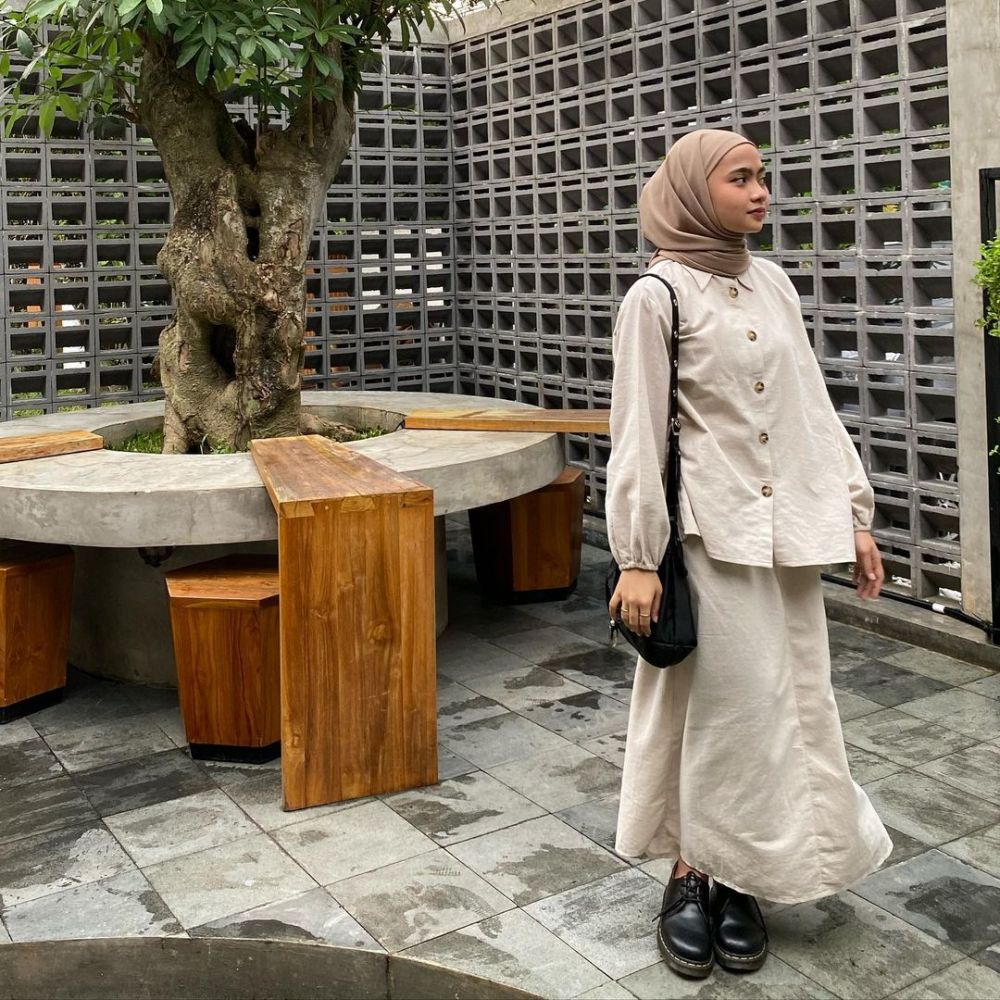 Ide Outfit One Set ala Maryam Nurul, Kasual dan Praktis