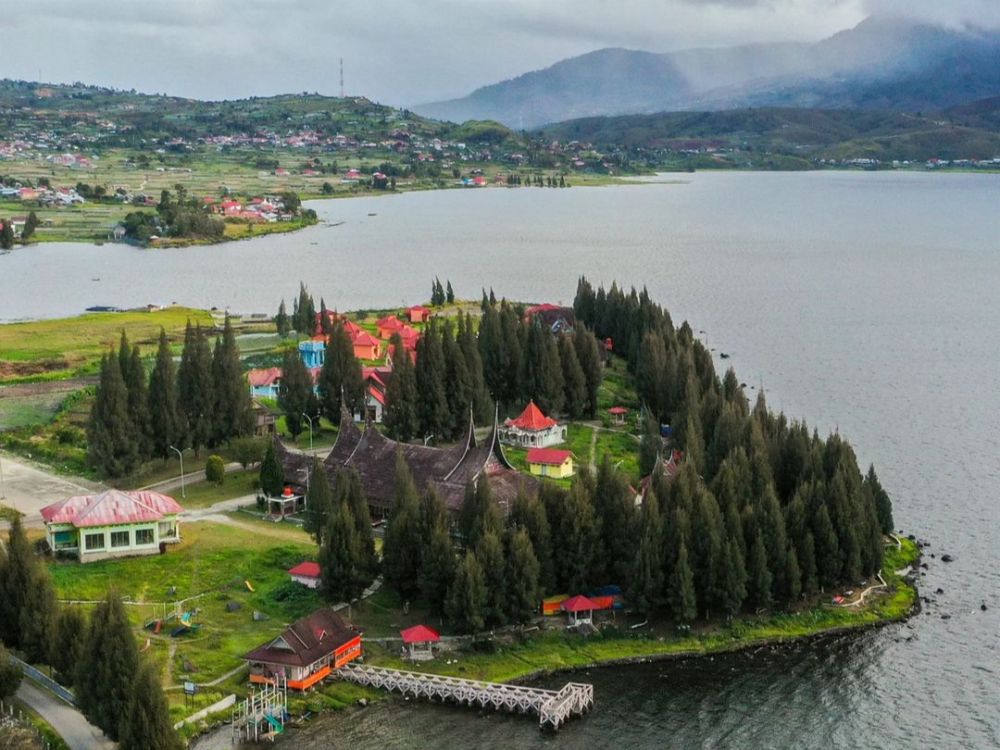 Potret Alahan Panjang-Solok