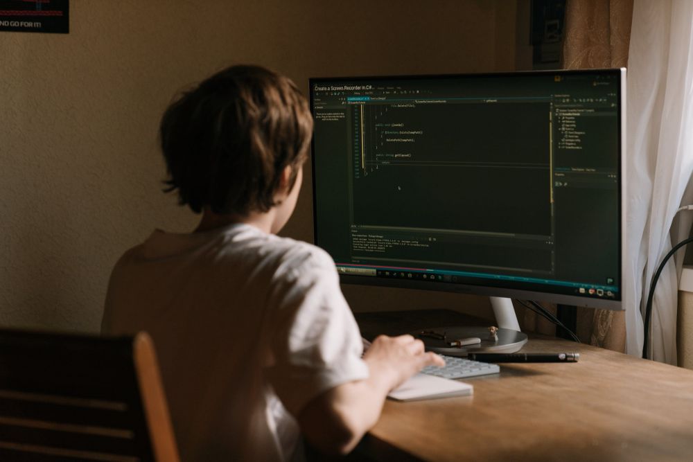 Scala Vs. Python, Mana Bahasa Pemrograman Lebih Efektif? Scala Vs. Python, Mana Bahasa Pemrograman Lebih Efektif?
