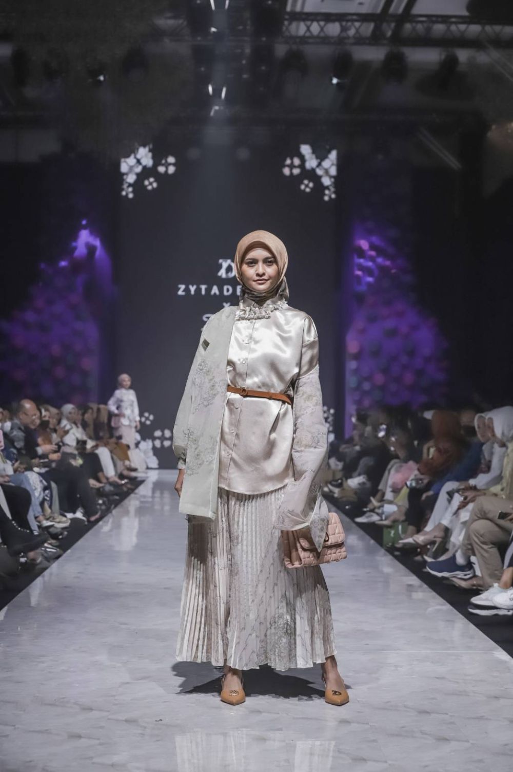 12 Inspirasi Baju Muslim Modern, Siap Sambut Hari Lebaran?