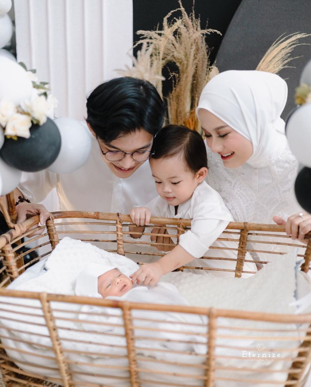 Aktor Punya Anak Kedua Sebelum Usia 30 Tahun