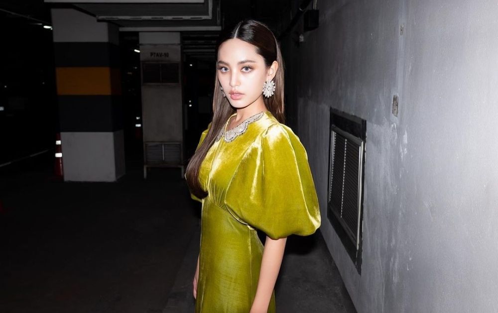 Fah Yongwaree Aktris GMMTV yang Punya Vibes Princess Disney