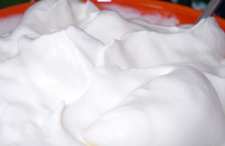 5 Olesan yang Membuat Pie Crust Lebih Kecokelatan