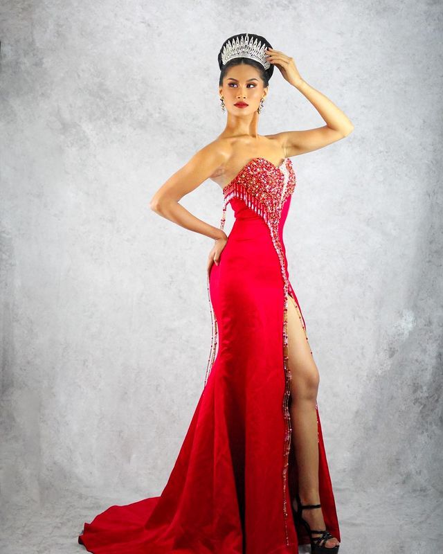 9 Potret Veronica Windy, Puteri Indonesia Papua Barat 1 2023