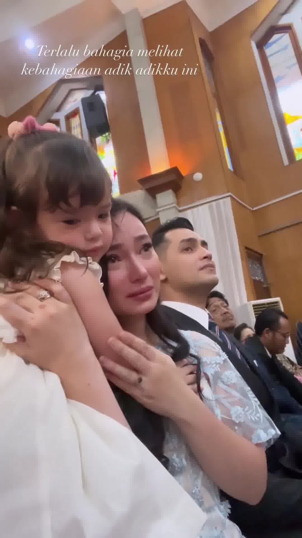 9 Potret Seleb di Pemberkatan Nikah Jessica Mila dan Yakup