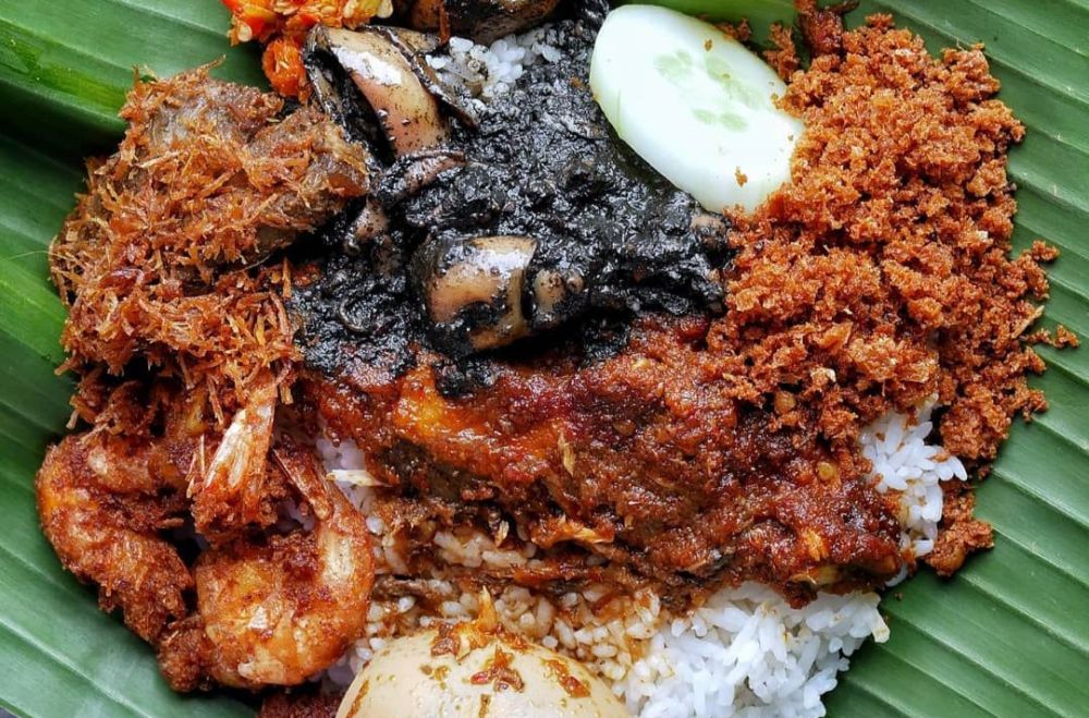 5 Rekomendasi Nasi Campur Madura di Surabaya, Lauk Melimpah!