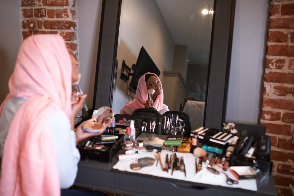 5 Tips Untuk Tampil Cantik Dan Elegan Di Mata Banyak Orang
