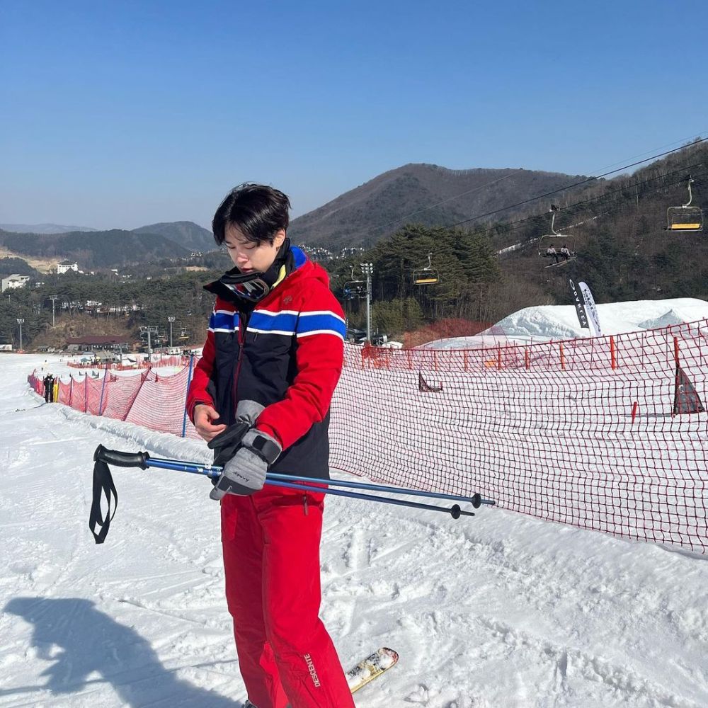 Potret Kang Yoo Seok, Cast Yoon Sa Wol Black Knight