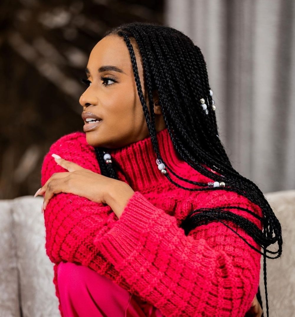 7 Potret Terkini Zozibini Tunzi Miss Universe 2019, Menawan!