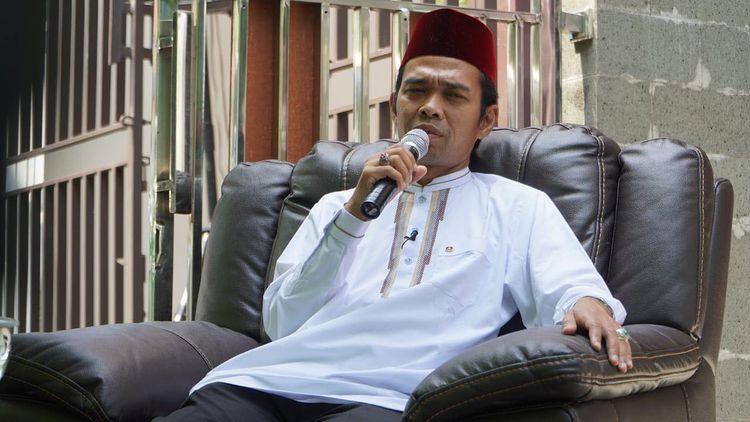 7 Ustadz Terkenal di Indonesia, Siapa Idolamu?