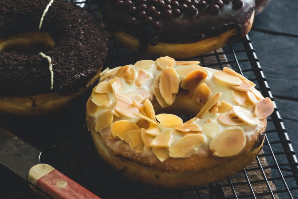 11 Topping Donat Paling Sering Diburu, Bukan Cuma Glaze