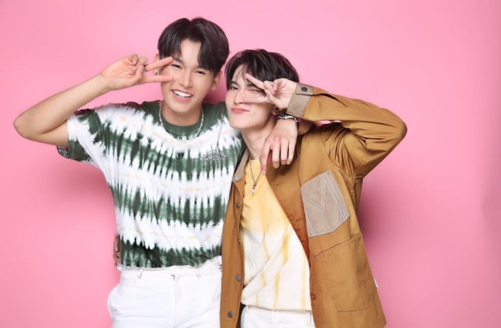 7 Potret Bromance Ja Phachara dan First Chalongrat