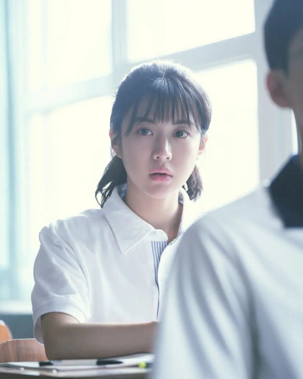 Fakta Adegan Go Yoon Jung Melawan 17 Siswa di Drakor Moving