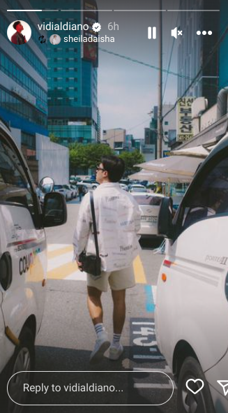 Vidi Aldiano Rekaman Studio di Seoul