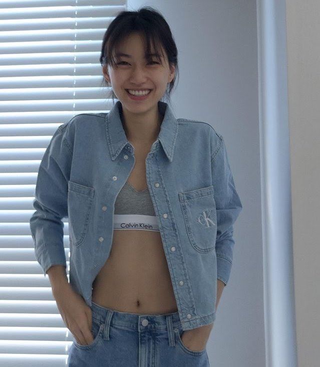 8 Idol KPop Cewek Pernah Jadi Model CK, Jeans hingga Bra