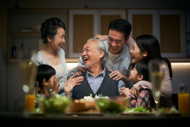 6 Sikap Bijak Hadapi Perbedaan Parenting dengan Orangtua 6 Sikap Bijak Hadapi Perbedaan Parenting dengan Orangtua