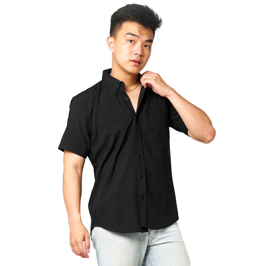 10 Rekomendasi Kemeja Hitam Polos, Keren dan Bikin Nyaman! 10 Rekomendasi Kemeja Hitam Polos, Keren dan Bikin Nyaman!