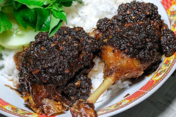 Bebek Ireng khas Madura