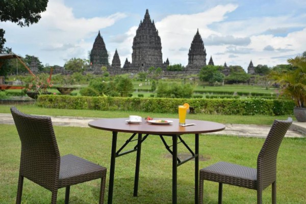 Potret Rama Shinta Garden Resto, Restoran Bernuansa Ramayana